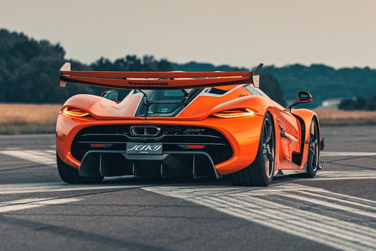 Koenigsegg Jesko 2025 - topcarinfo.com